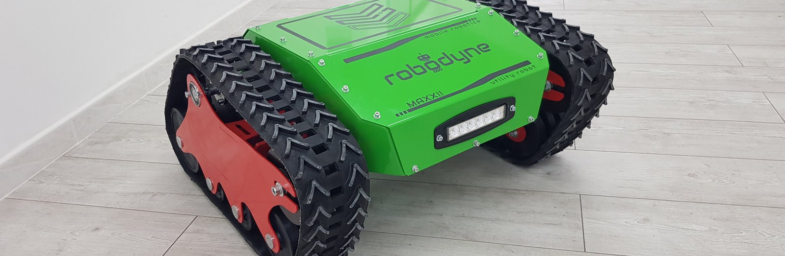 MaxxII – UGV – Tracked Robot Vehicle – Robodyne